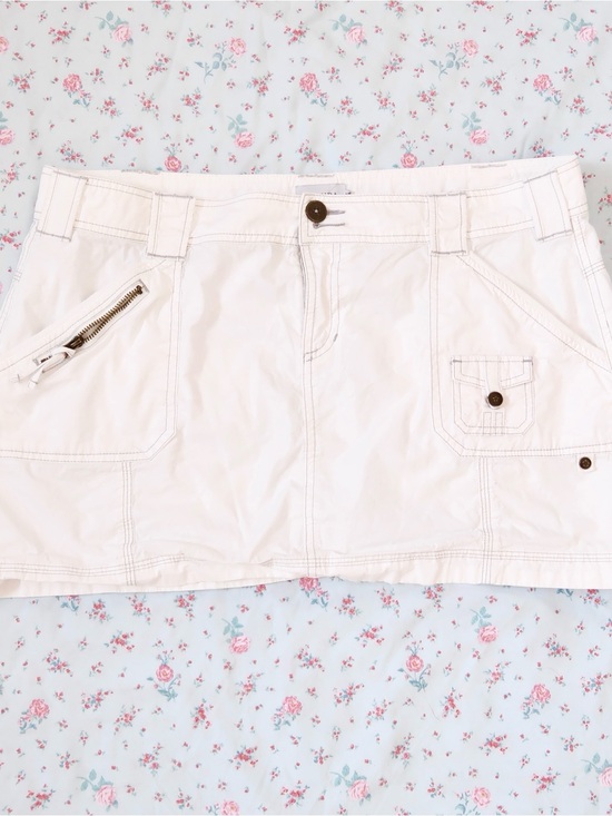 Ghanda | Skirts | Y2k White Cargo Mini Skirt | Poshmark